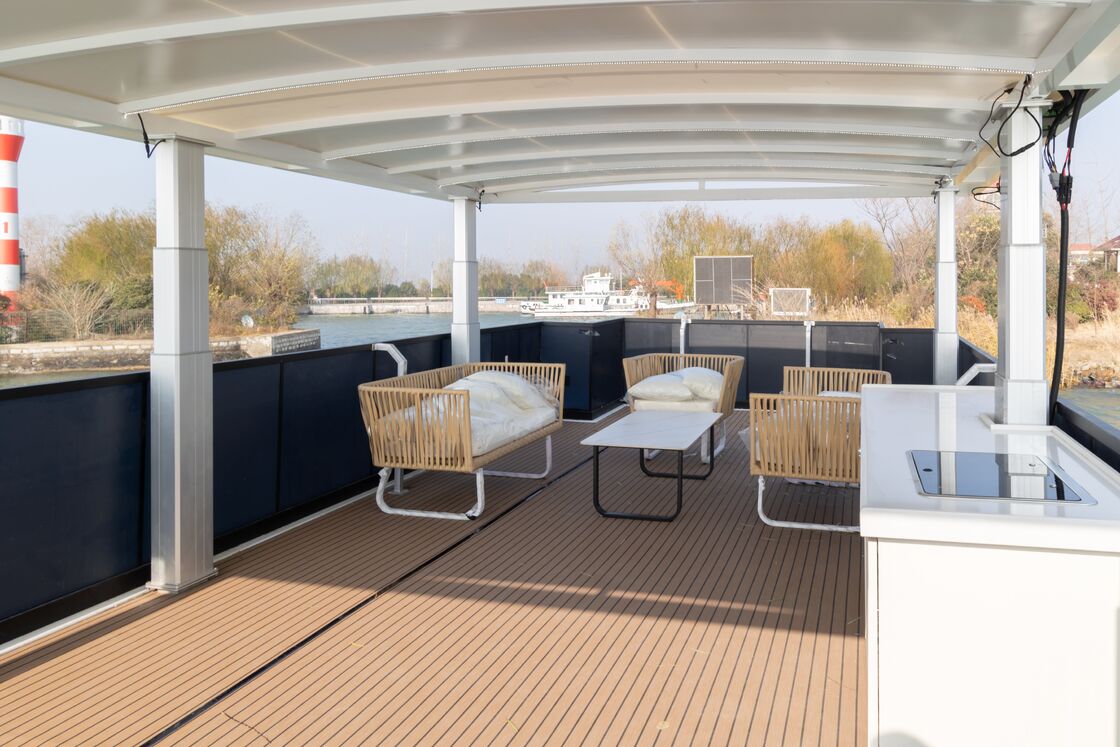 Floating Boat Hotel with 20mm Deck and 4.0m Width